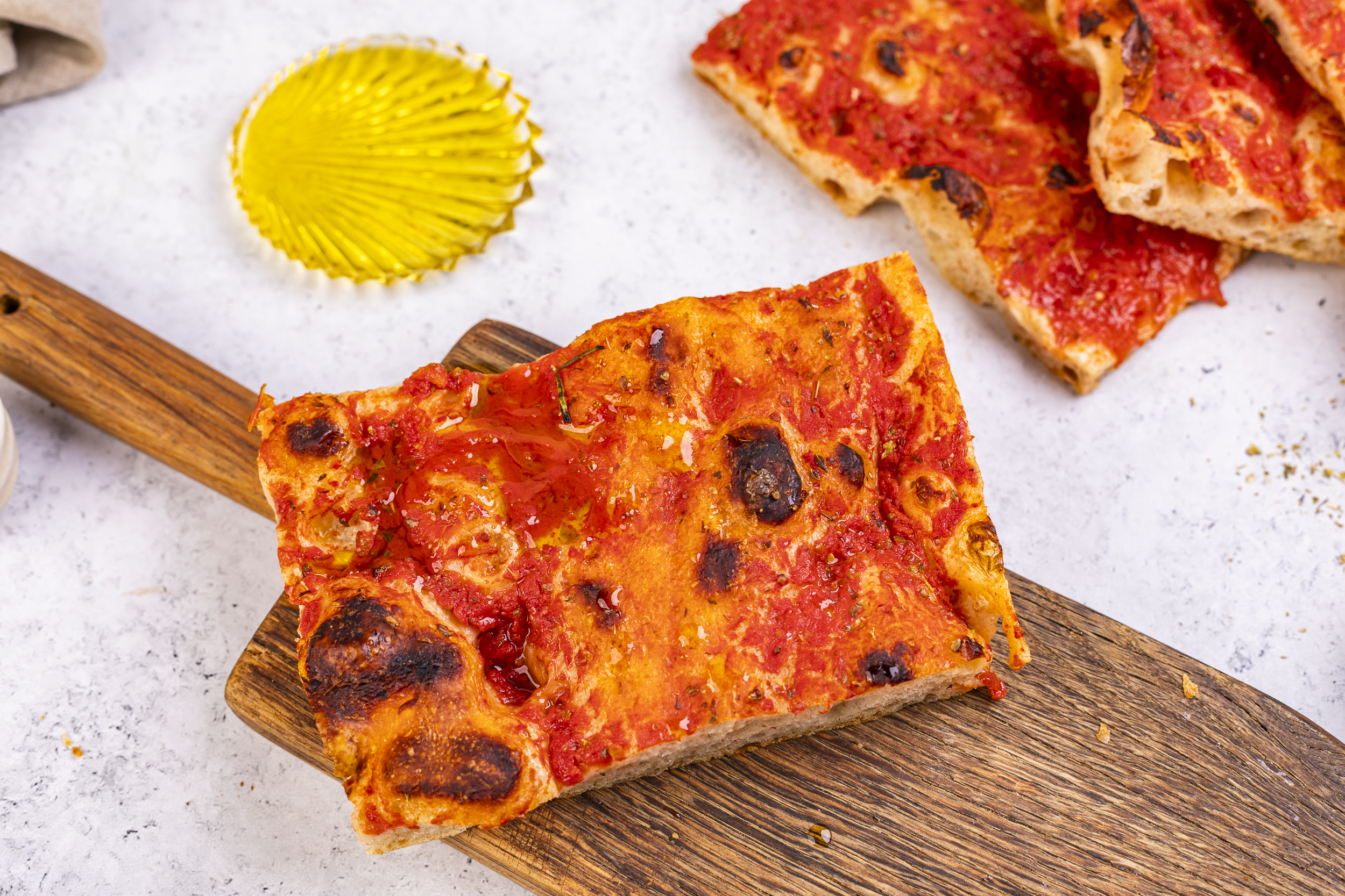 Pizza al taglio marinara - Cukiernia DESEO Warszawa